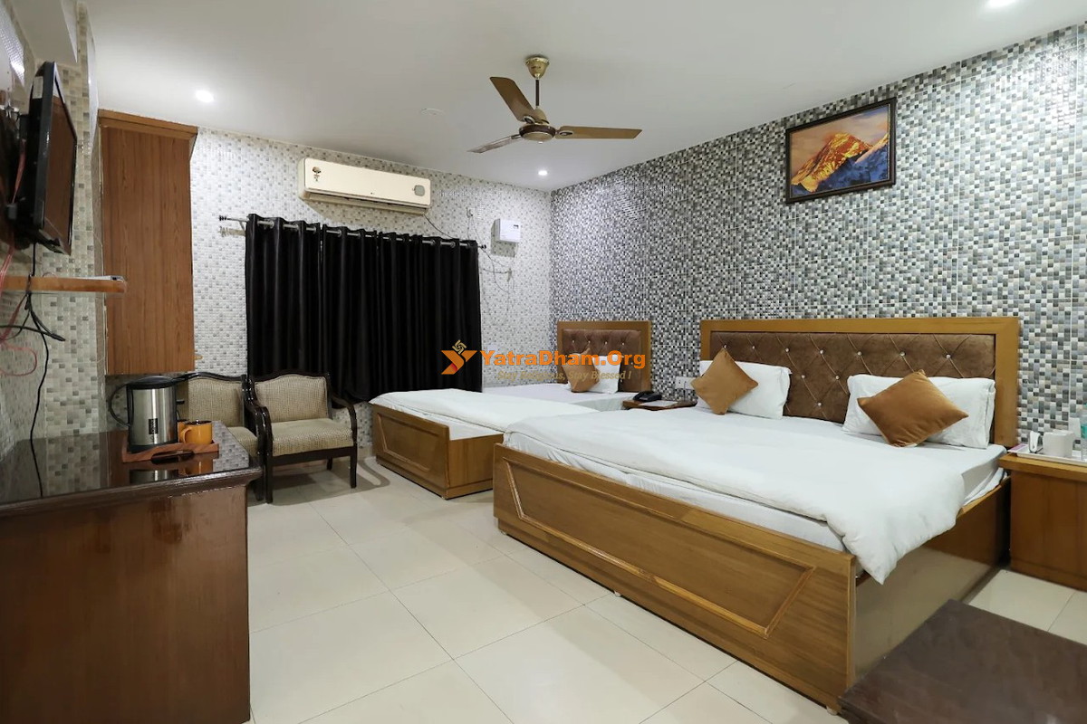 Hotel Sharma Pariwar Haridwar Price, Review & Photos