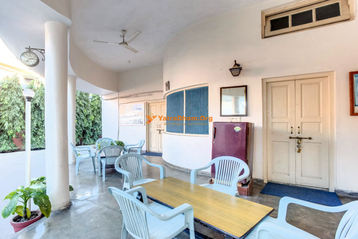 Indore - Hinkargiri Tirth Online Jain Dharamshala Booking