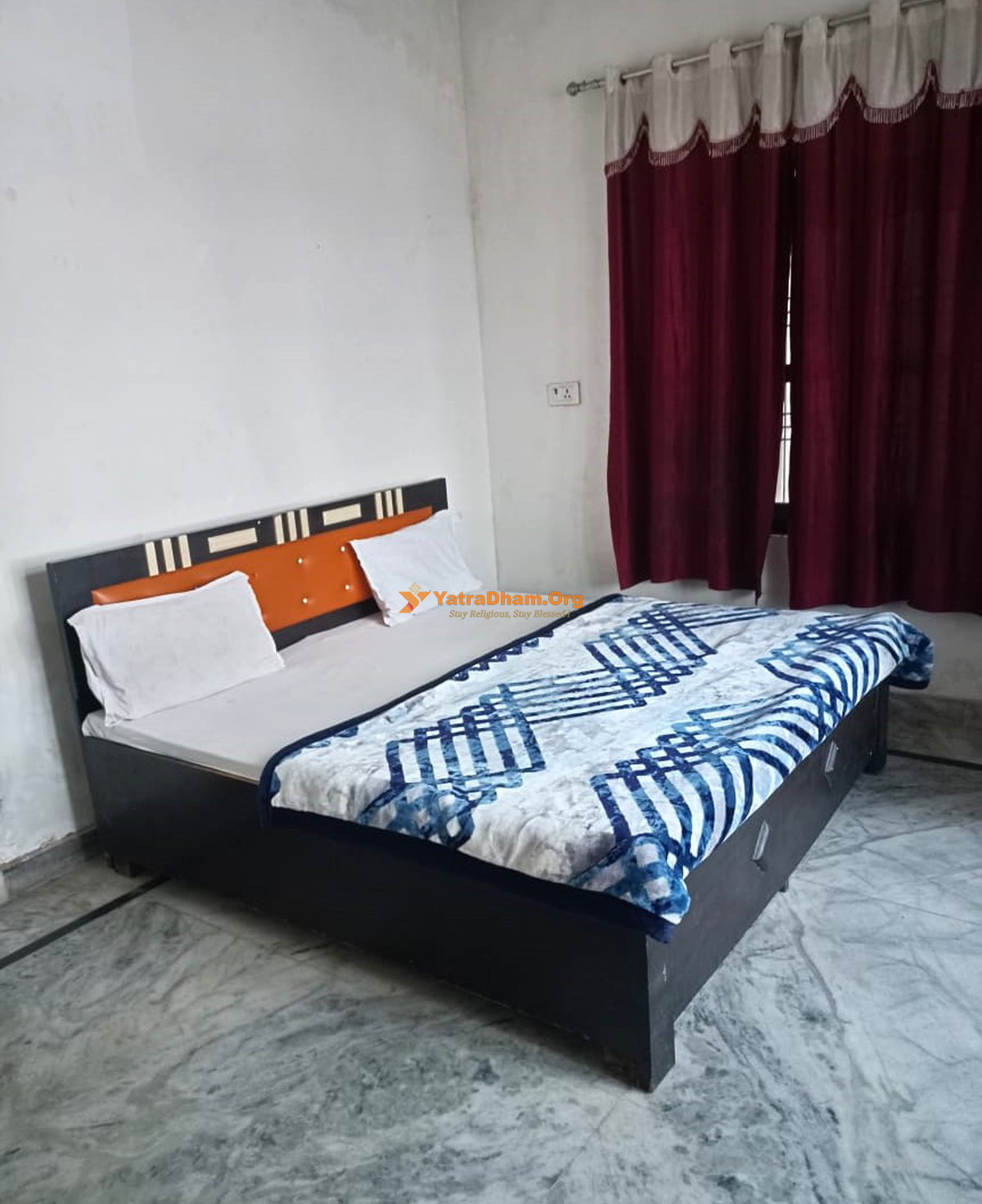 Shree Maruti Nandan Dham Ayodhya Room Booking